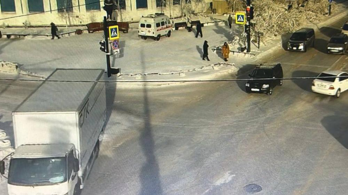 В Якутске водитель совершил наезд на 4-х пешеходов – ГТРК «Саха»